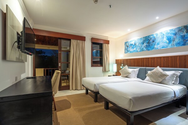 Karnesan Luxury Apartment Suite Nusa Dua - Bali