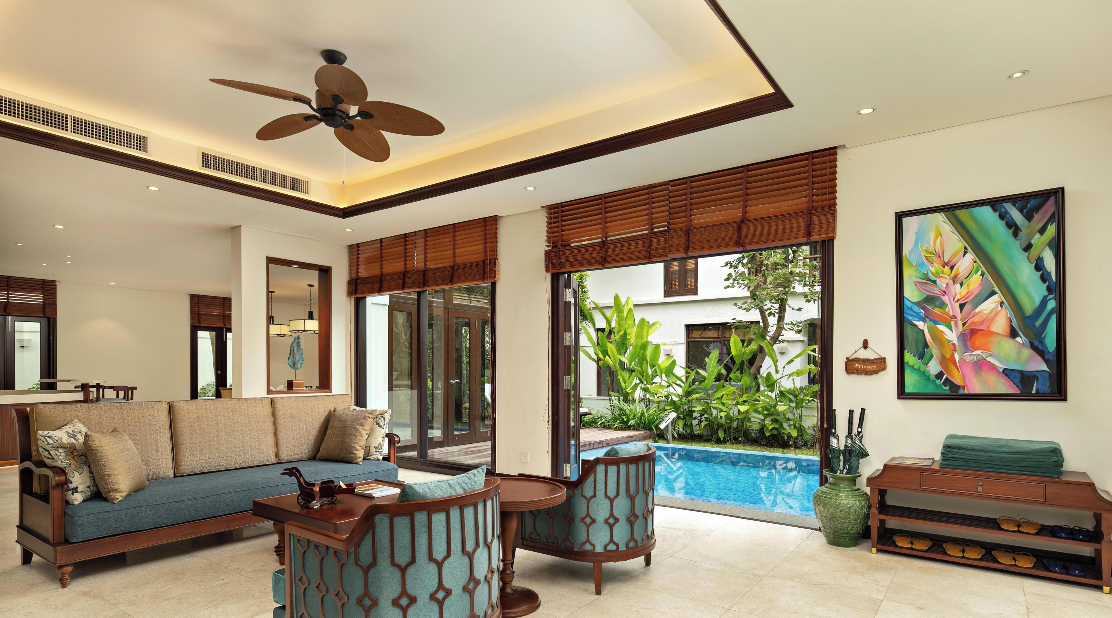 Villa, vista para o jardim | Sala de estar