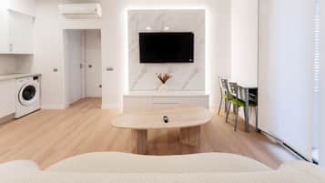 Apartamento luxo, vista para a cidade | Parte interna