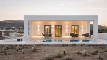 Villa, vista para a piscina | Piscina privativa