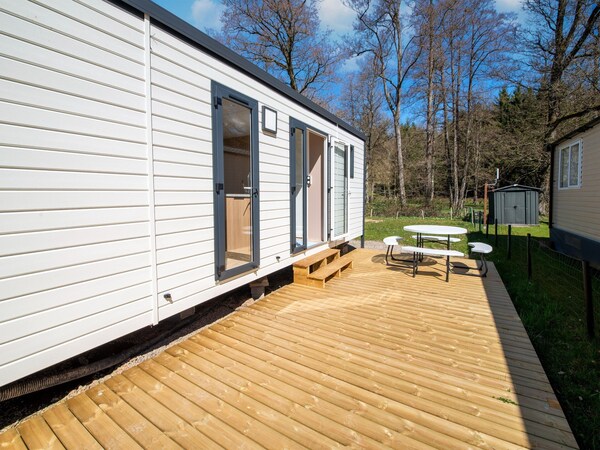 Premium Caravan In Erezee With Terrace - Belgique