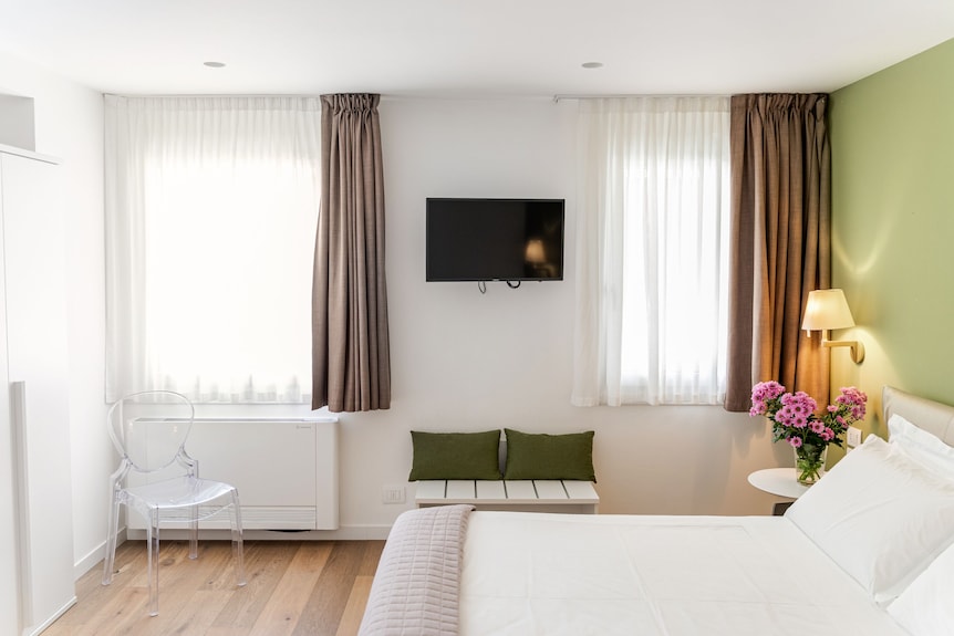 Suite-premier-ensuite With Shower-courtyard View - Vicenza