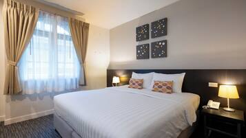 Quarto casal ou duplo standard | Frigobar, cofres nos quartos, escrivaninha