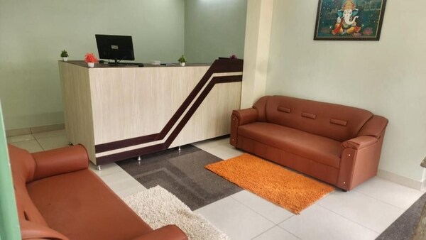 Comfortinn - Tirunelveli