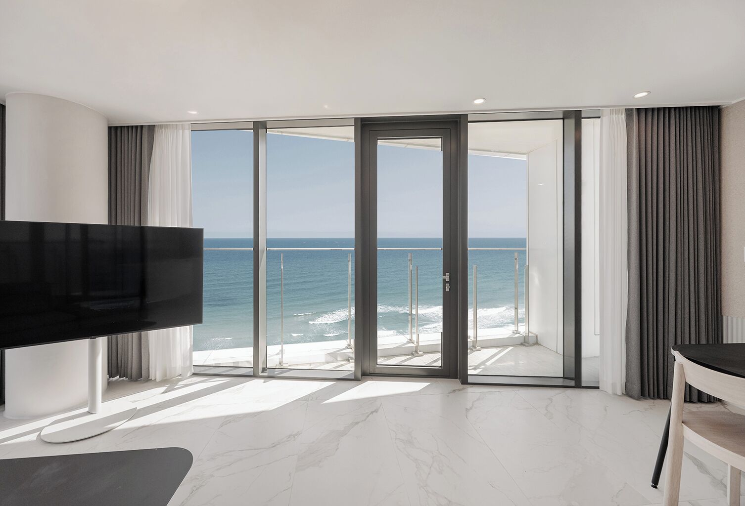 Family Two room Wide | Wi-Fi de cortesia, roupa de cama