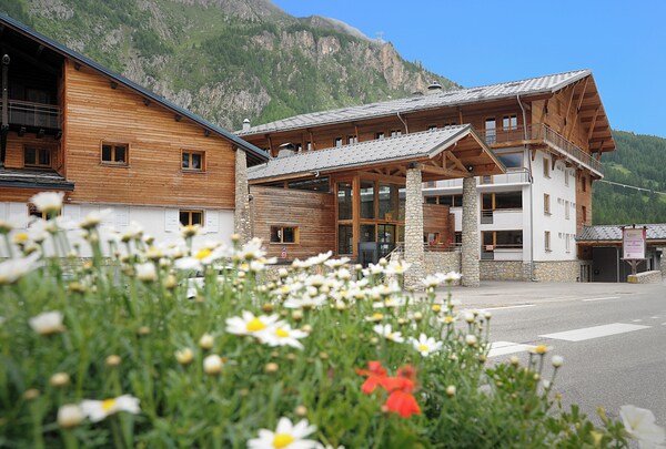 Village Vacances Cévéo De Val D'isère - Savoie