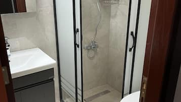 Dormitório Partilhado | Casa de banho