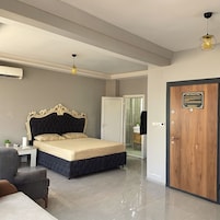 Apartamento em Condomínio Fechado, varanda, Vista para a cidade | Wi-fi grátis, roupa de cama fornecida