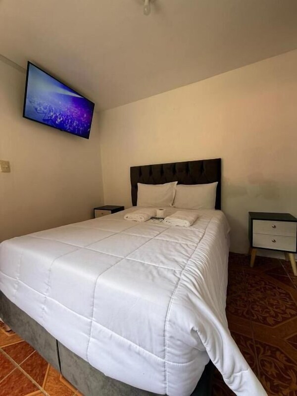 Hostal Mónaco - Aguas Calientes