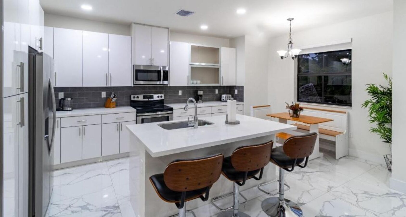 Villa | Cozinha privada | Uma cafeteira/bule 
