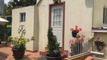 Quarto Clássico com Cama de Casal, vista para o jardim | Exterior