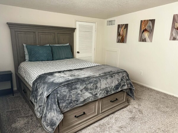 Greenland - Alaska Zoo, Anchorage