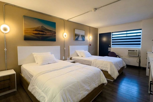 Quarto superluxo, sacada | Ferros/tábuas de passar roupa, Wi-Fi de cortesia