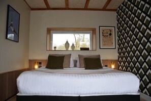 Quarto Duplo Deluxe, vista para o jardim | Wi-fi grátis 