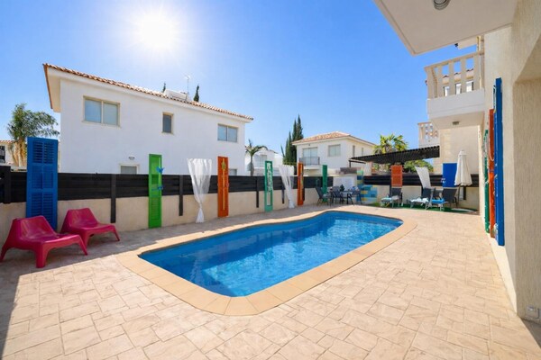 Villa Chromata In Pernera - Protaras