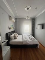 Quarto casal superior, vista para a cidade