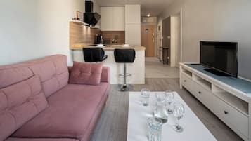 Apartamento, varanda | Sala de estar