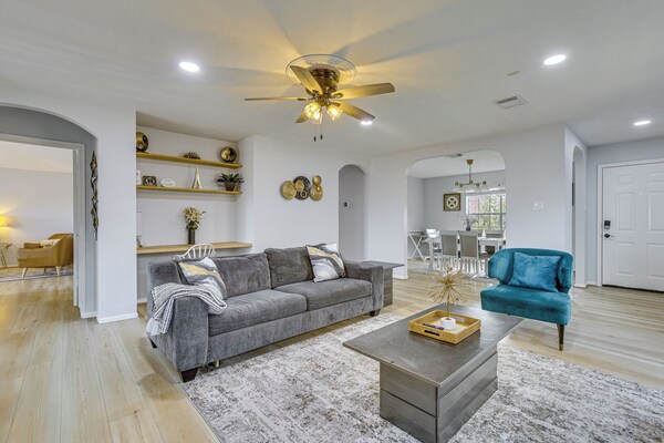 Peaceful Home W/ Yard: 10 Mi To Sugar Land Sq - Houston, TX