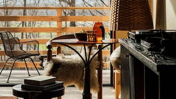 Suíte estúdio, vista para o rio | Parte interna