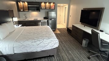 Quarto Standard, 1 cama king-size, não fumadores, kitchenette | Kitchenette privada