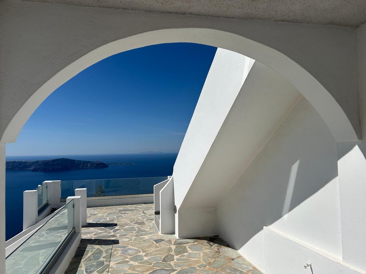 Suite Familiar, vista para o mar | Secretária adequada para computadores portáteis, Wi-fi grátis 