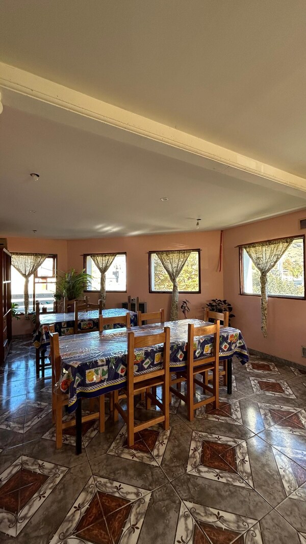Acuarelas Hostel - Natales