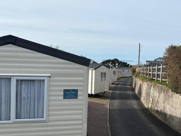 Golden Coast Holiday, Close To Woolacombe Beach - North Devon District