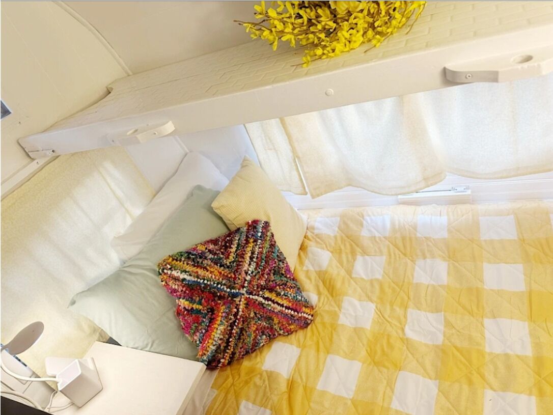 Buttercup Travel Trailer - Savannah