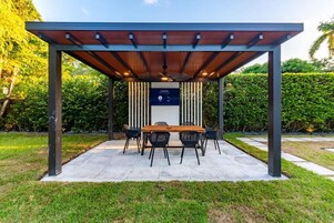Vila conforto | Opções para refeição ao ar livre