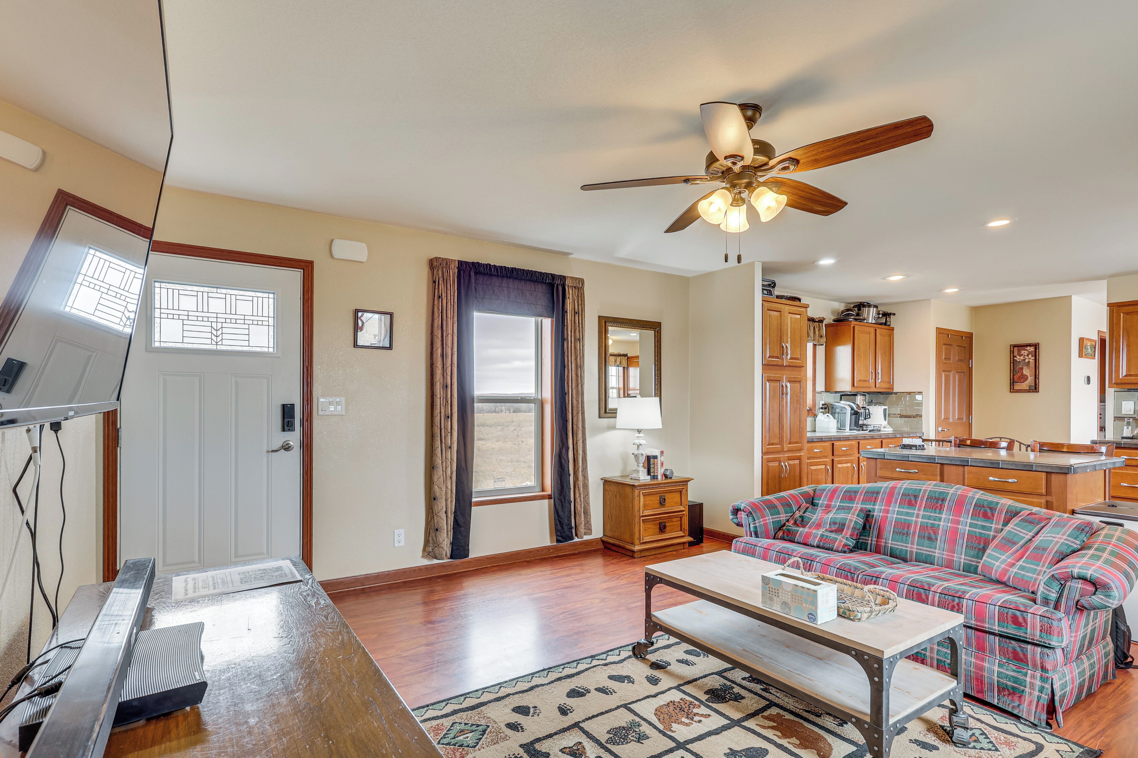 5 Private Acres! Outdoor Haven In Watford City - North Dakota