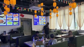 Quarto Duplo Sénior | Restaurantes