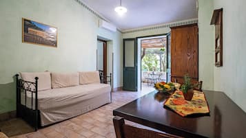 Apartamento, vista para o jardim | Wi-fi grátis, roupa de cama fornecida