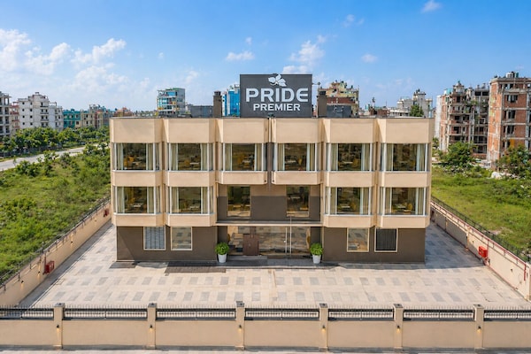 Pride Premier Greater Noida - Noida
