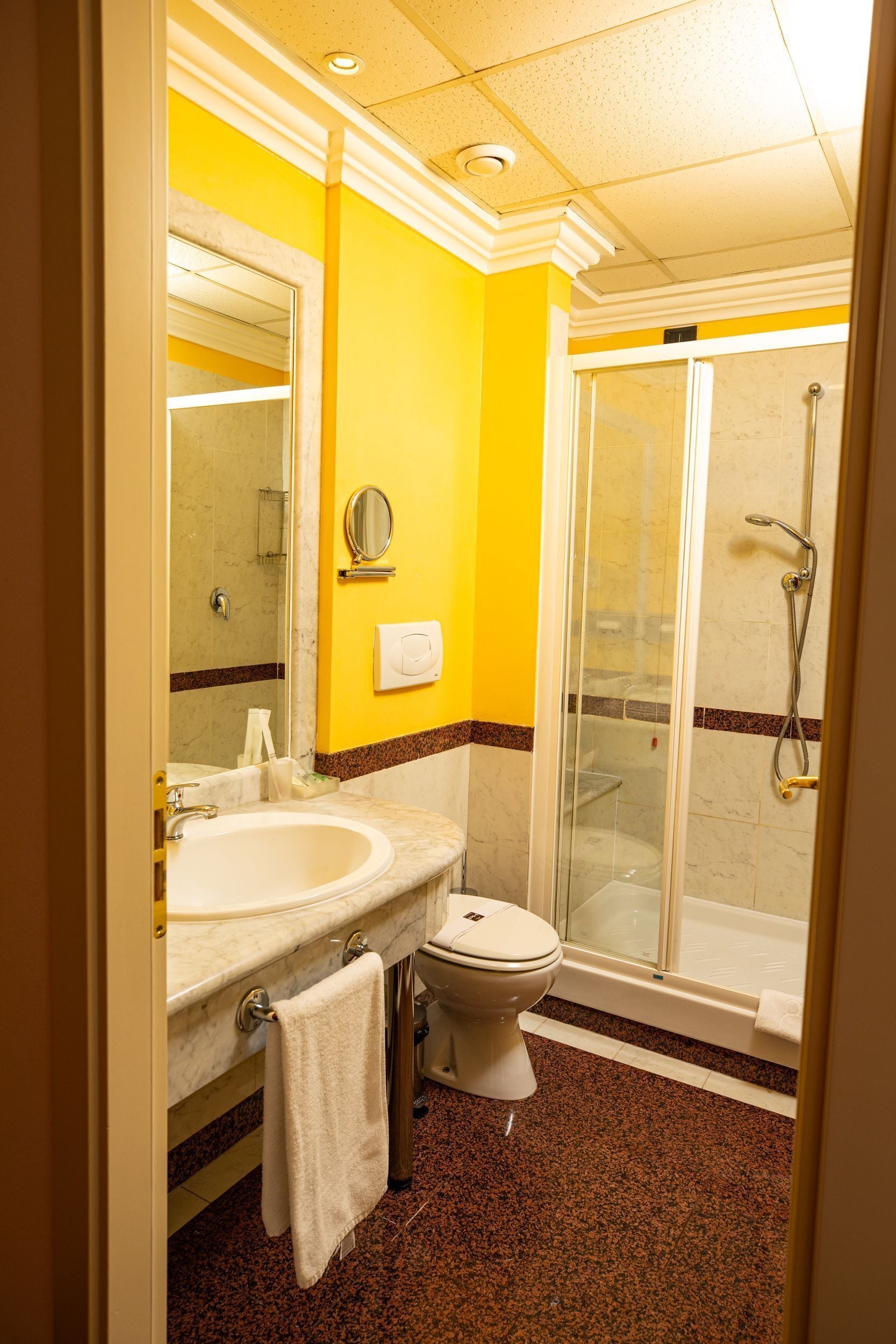 Quarto Duplo ou Twin Deluxe, Vista para a cidade | Casa de banho