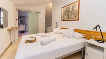 Duplex, 1 cama de casal e sofá-cama