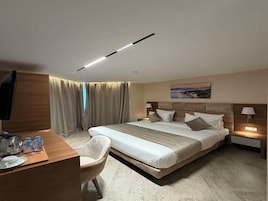 Quarto casal clássico, vista para a cidade