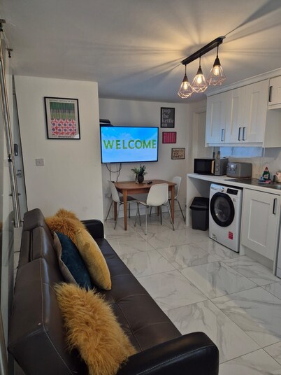Private room in Little Bridgeford