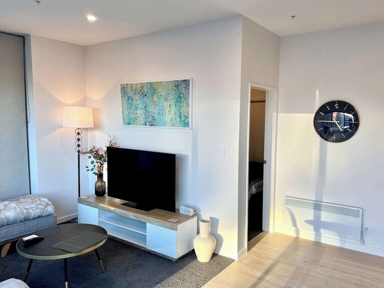 Modern Central City Apartment - Northland