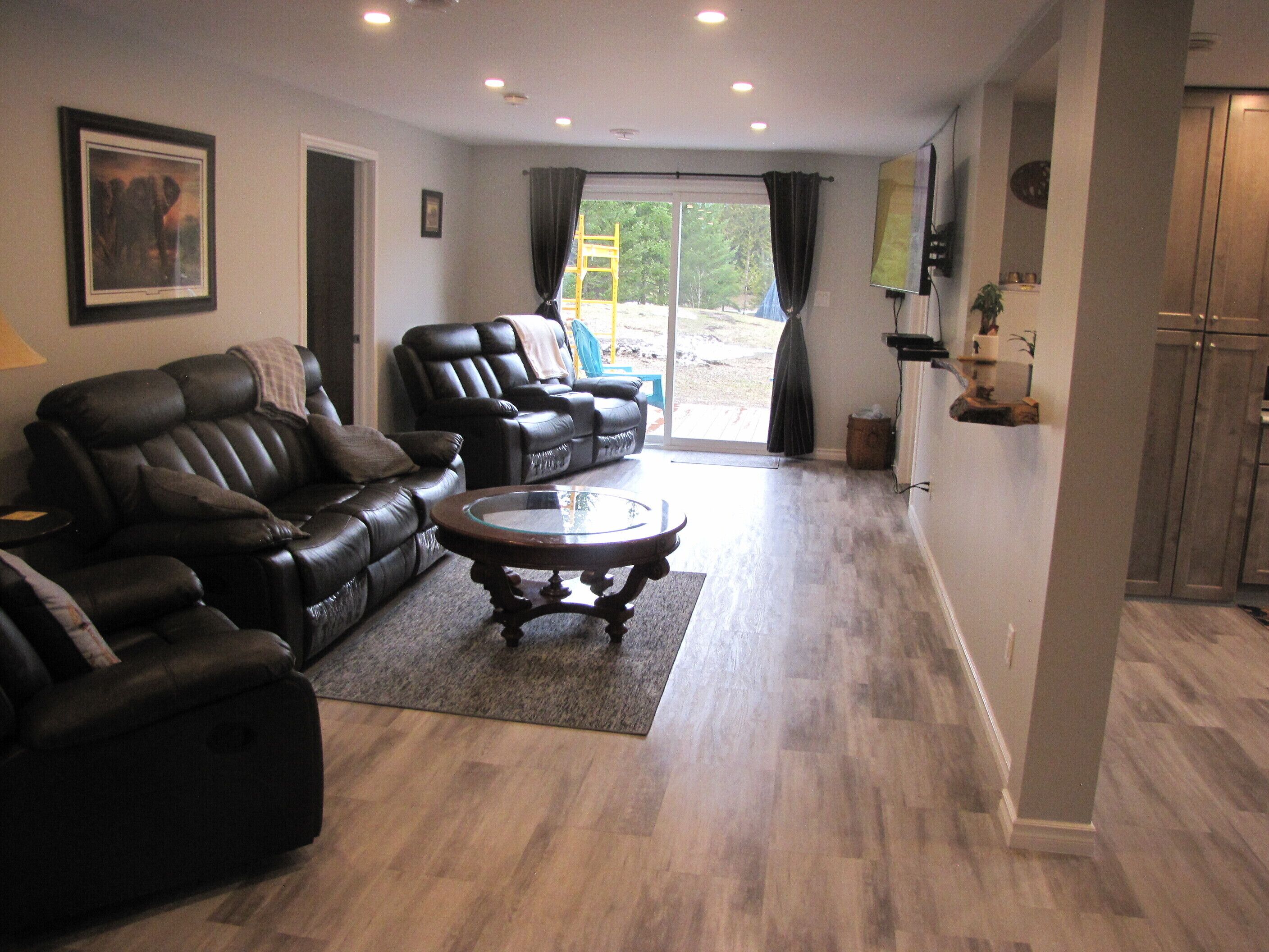 Elophant Retreat - Sauble Beach