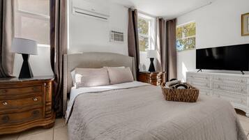 Quarto Clássico, vista para o jardim