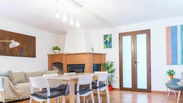 Apartamento (3 Bedrooms) | Sala de estar