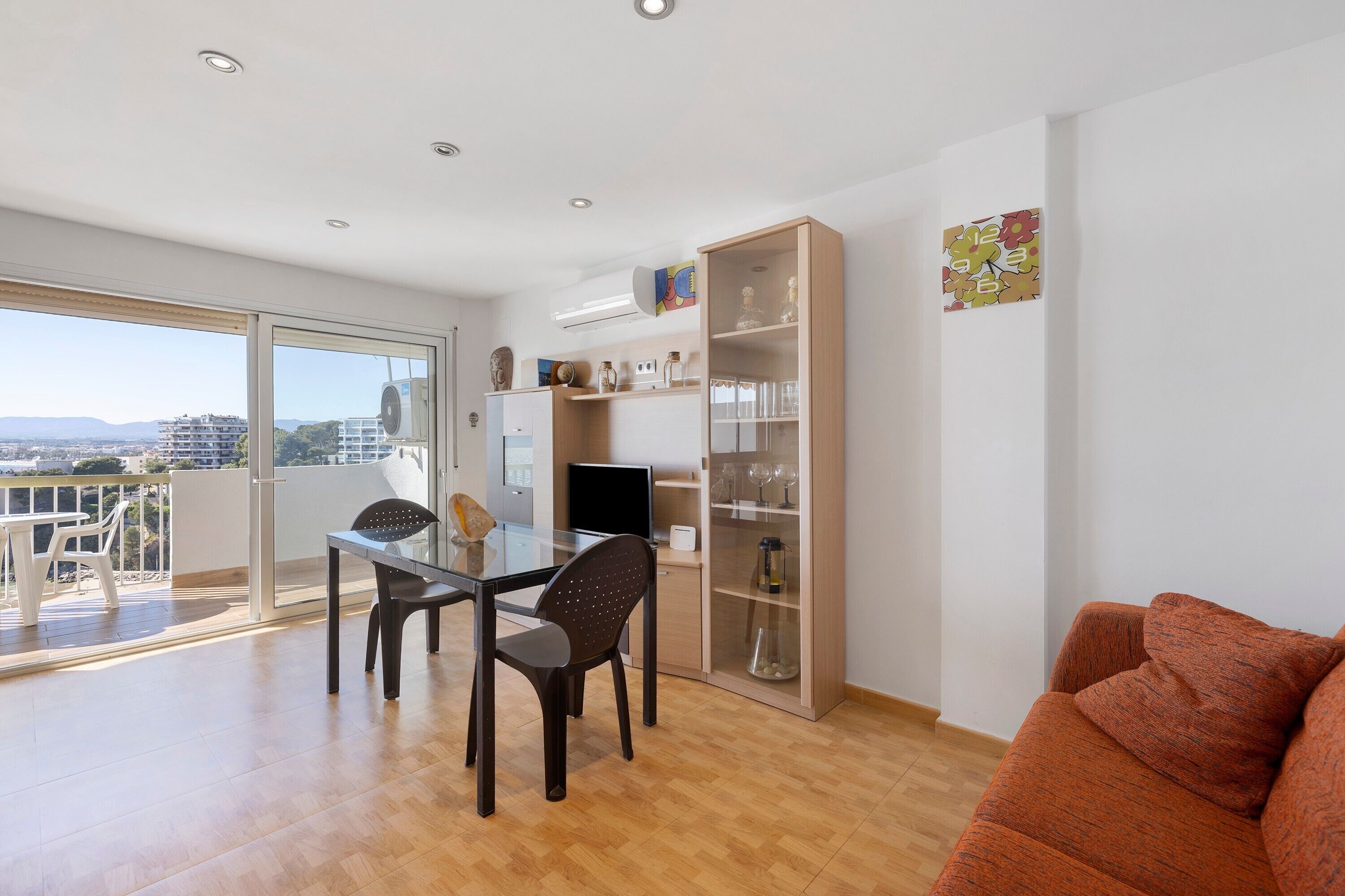 Apartment 'Salou Vistas Playa' With Sea View, Wi-fi And Air Conditioning - Salou