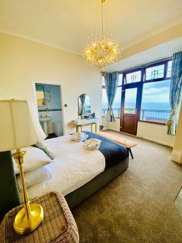 The Carlton Hotel - Shanklin