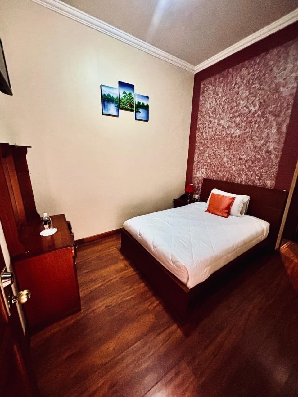 Quarto casal, varanda, vista para o jardim | Edredons de pluma, camas com colchões pillow-top