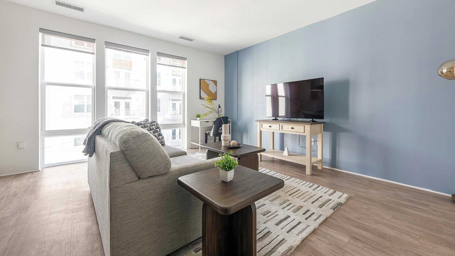 Landing | Modern 1bd, Game Room, Pool - Largo, MD