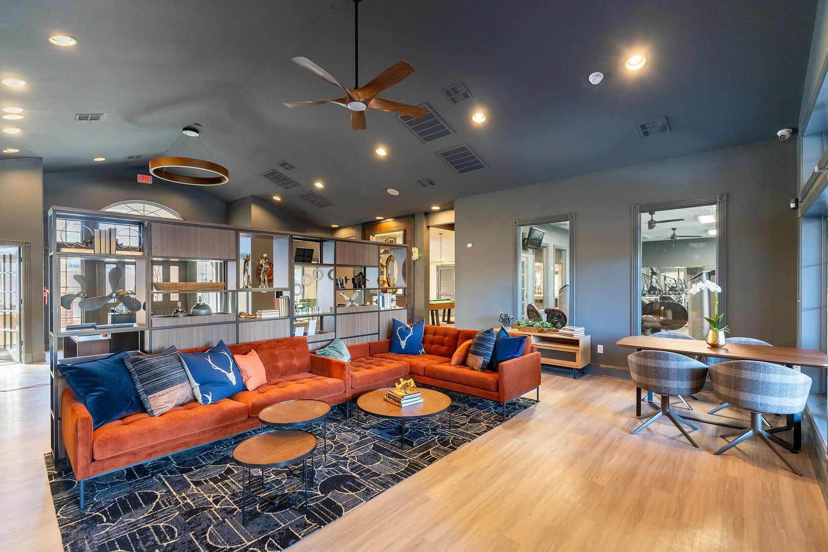 Landing | Amazing 2bd, Gym, Game Room - Charlottesville, VA