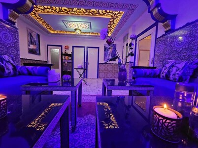 bluemoon house