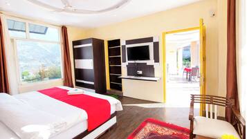 Quarto casal luxo, vista para a montanha