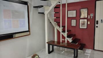 Condo, 1 quarto, vista para a piscina | Sala de estar