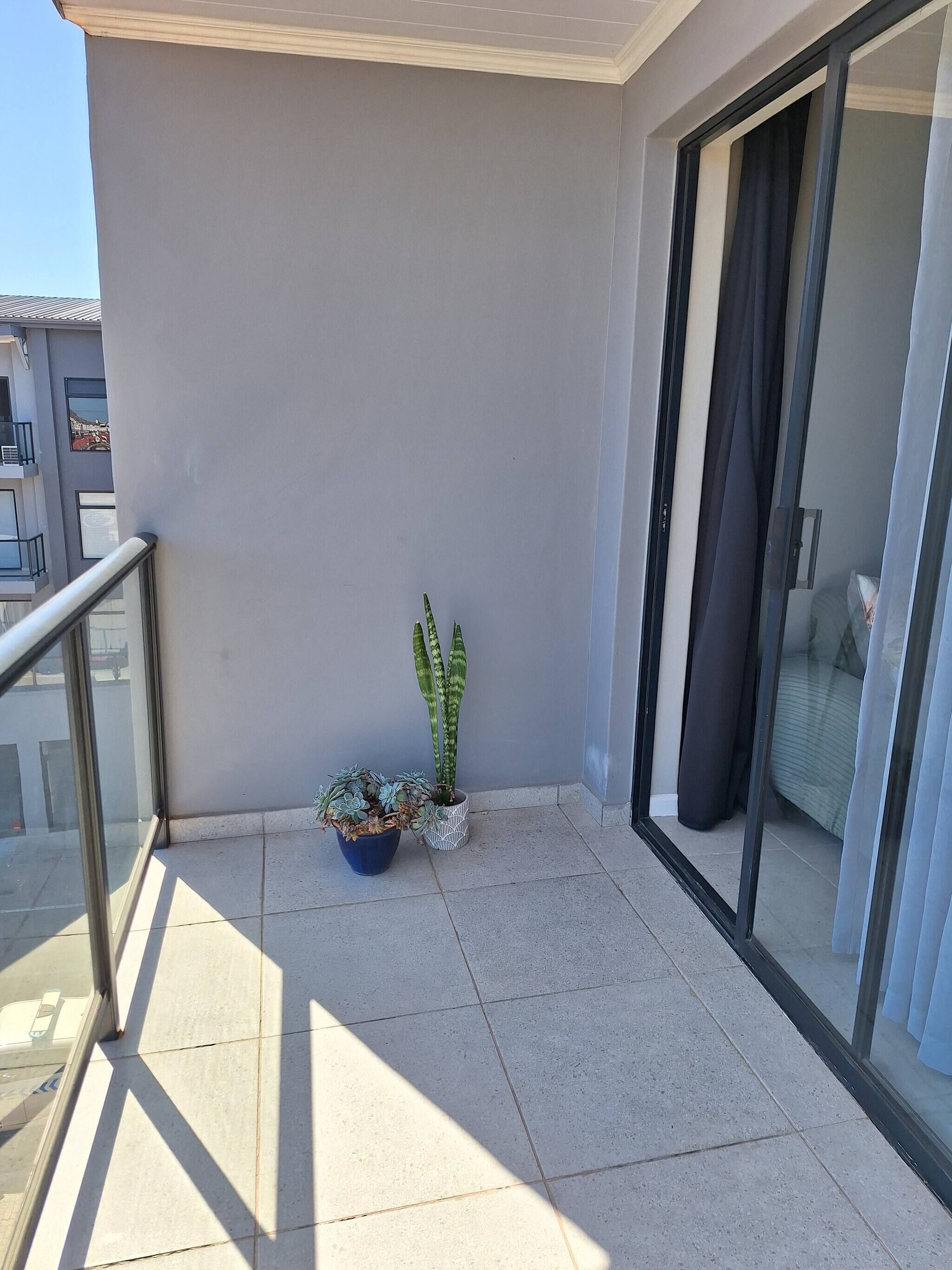 Apartamento, 2 quartos, pátio | Varanda